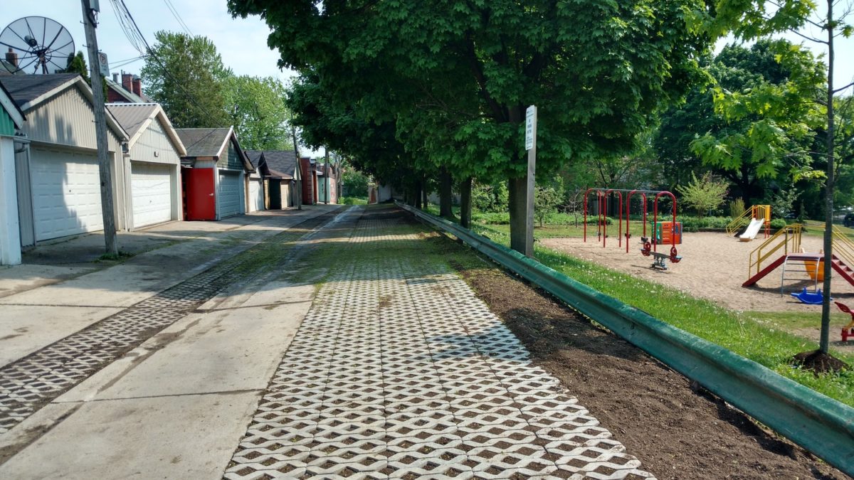 Revitalizing Toronto's Untapped Laneways as Public Spaces - INKspire
