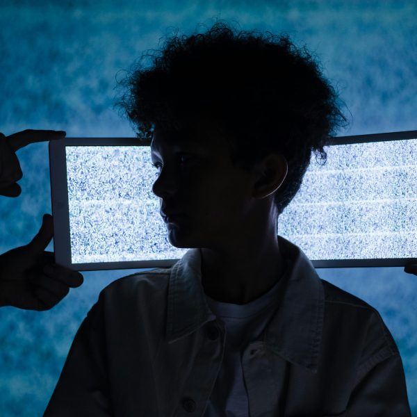 How to Distinguish between Reliable and Unreliable Sources Online ...